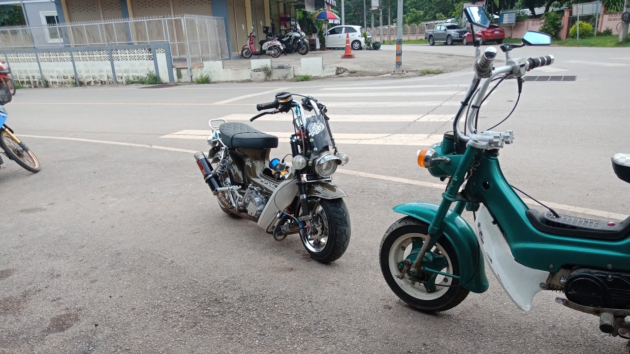Honda Chaly 8.4J minibike Lampang Thailand - YouTube