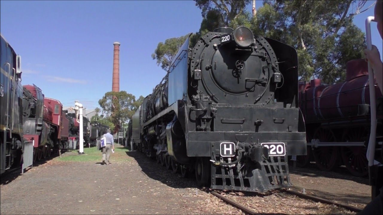 ARHS H220 Heavy Harry's 75th Birthday - YouTube