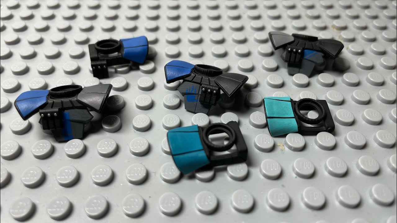 Lego Shamrock Pauldrons Unboxing Haul - YouTube