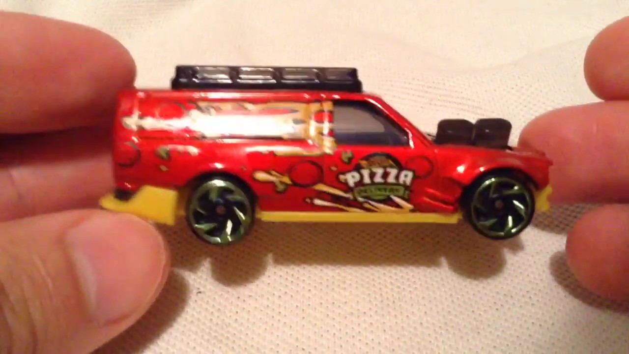 Hot Wheels Time Shifter (2018 HW Metro - Pizza Delivery) - YouTube