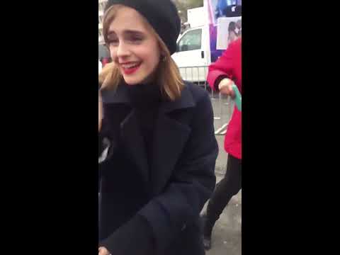 Emma Watson with fans at the Women's March - YouTube