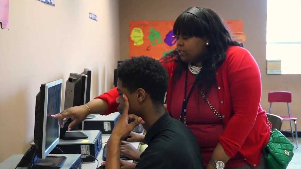 The New Moyer Academy - Enrolling Grades 6-12 (60 sec) - YouTube