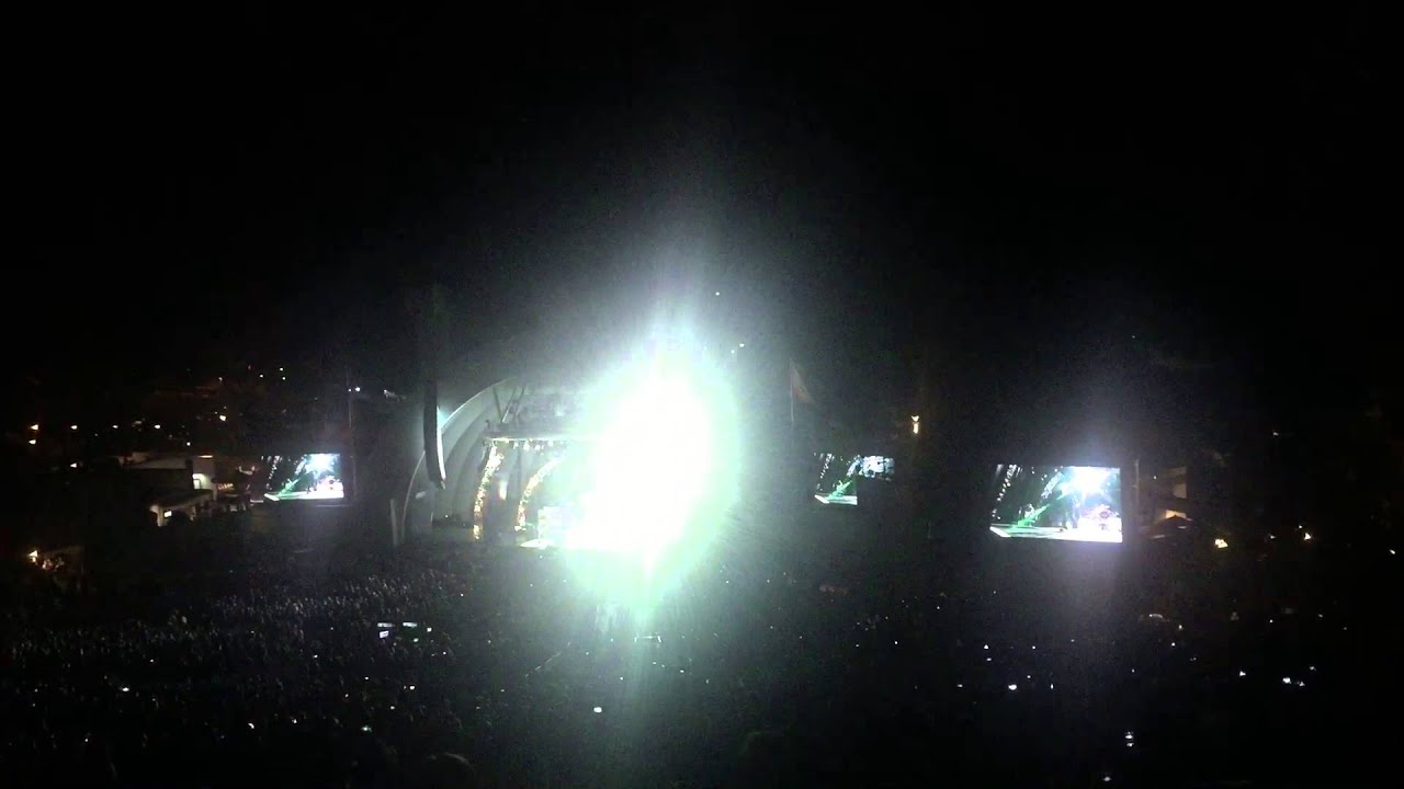 Van Halen "Light up the Sky" live at the Hollywood Bowl 10/2/2015 - YouTube