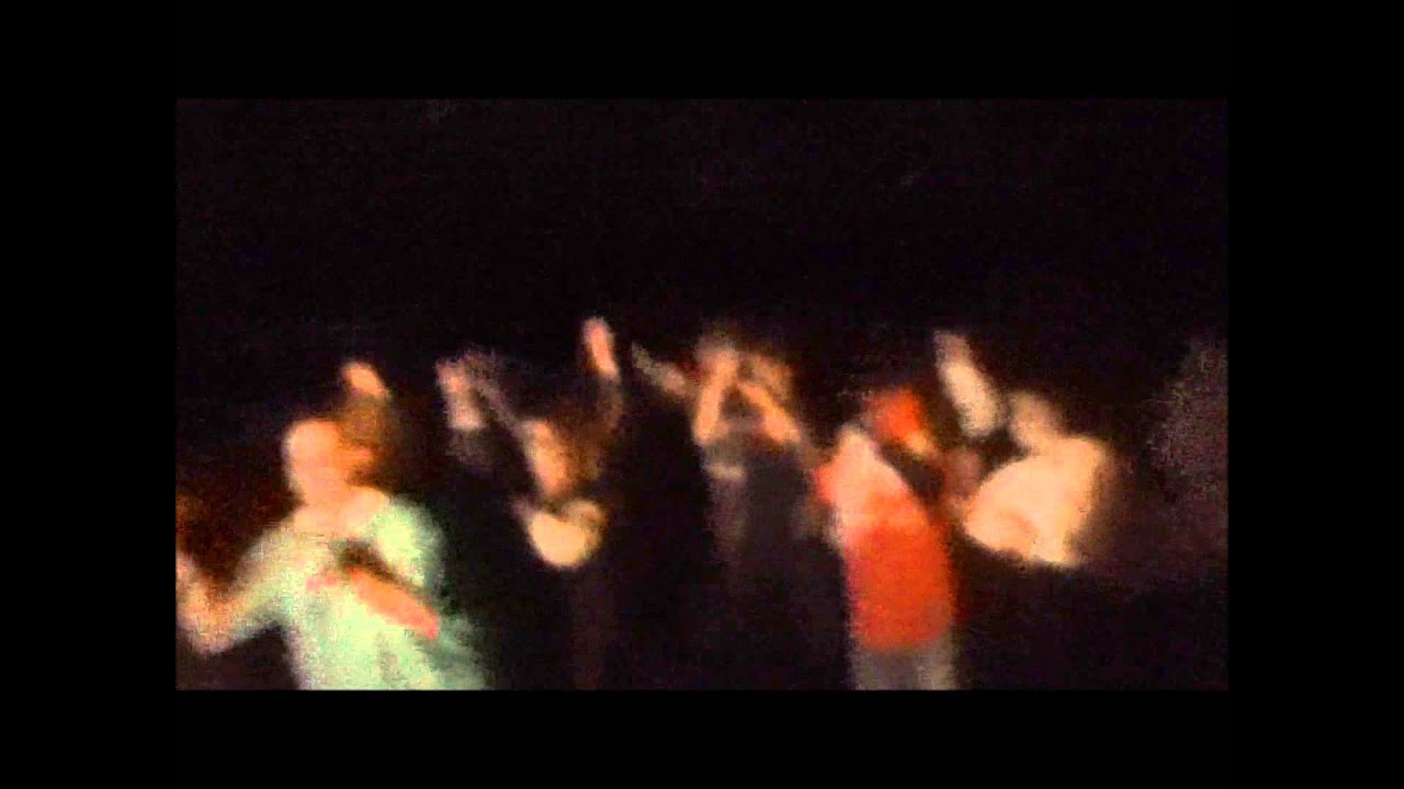 Surprise Halloween Flash Mob Dance to Michael Jackson's Thriller - YouTube