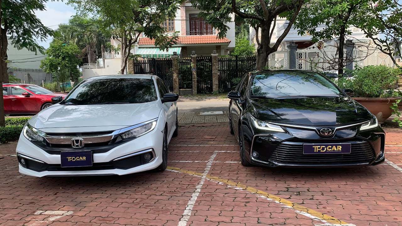 2 mẫu hạng C giá chất Honda Civic 2021 vs Toyota Corolla Altis 2023 ...