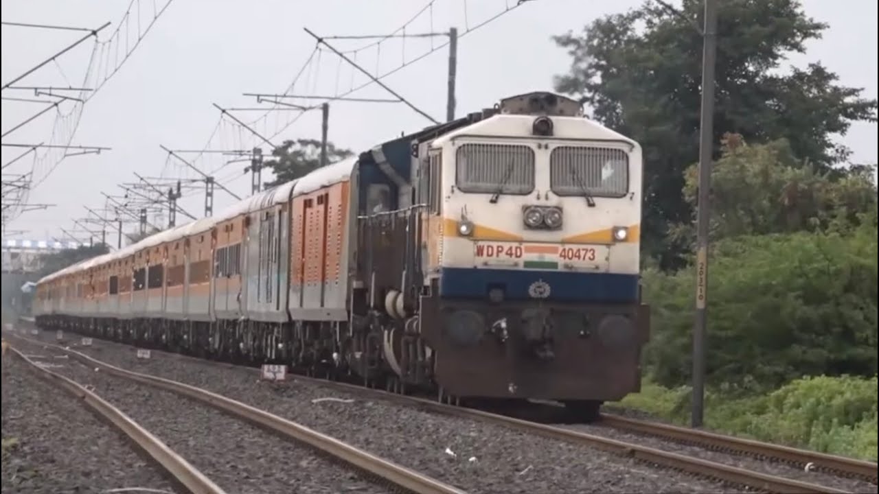 Beautiful Train Spottings In Monsoon From 3Pm To 7Pm - Duronto, Garib ...