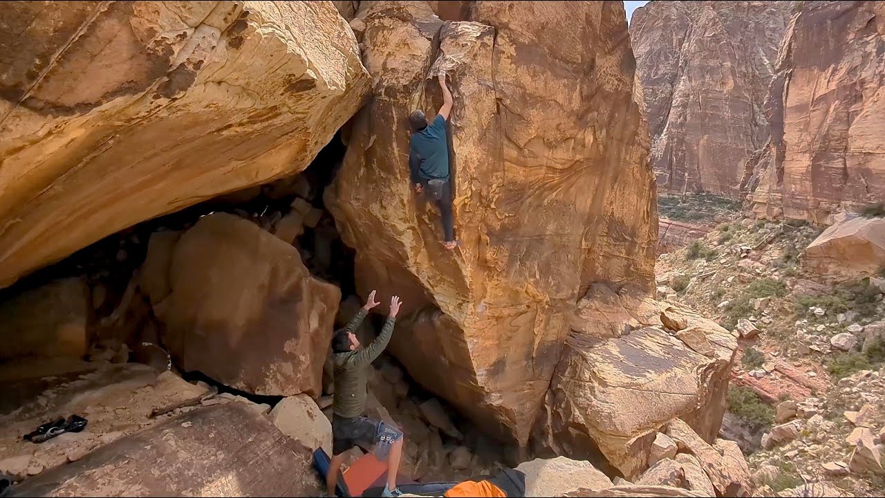 Gunga Galunga v10 - Red Rock Canyon (Black Velvet Canyon) - YouTube