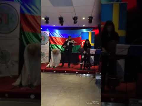 Kate Christina Roxenhall və Səlim Abbasov “Sarı gəlin” mahnısını canlı ifa ediblər(3)