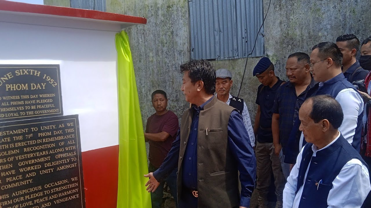 Unveiling of phom day monolith by shri.A.Pongshi phom. MLA 50Ac ...