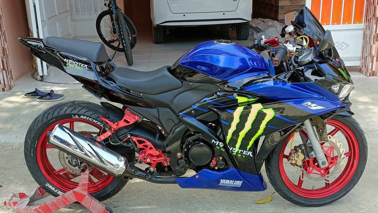 OLd Vixion bisa juga tampil Mewah. R25 mix . kalo udah full modif ...