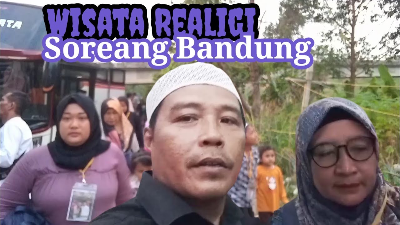 Wisata Realigi kampung adat Mahmud dengan rumah kayunya Soreang Bandung ...