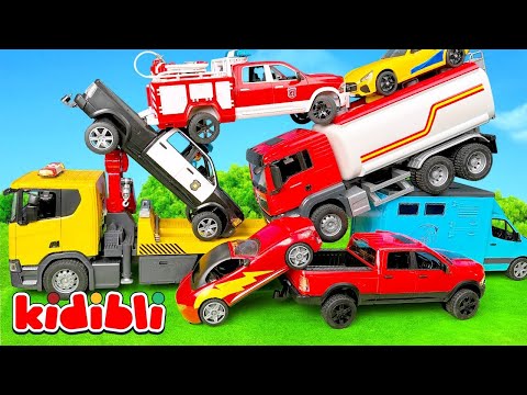 Toy Crash on the Road : Fire Truck, Police Car & Rescue Vehicle 🚒 Educational Kids Video | Kidibli
