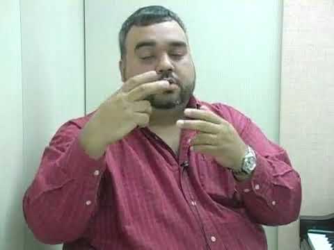 About Bowed Vocal Chords & Protecting Your Voice - YouTube