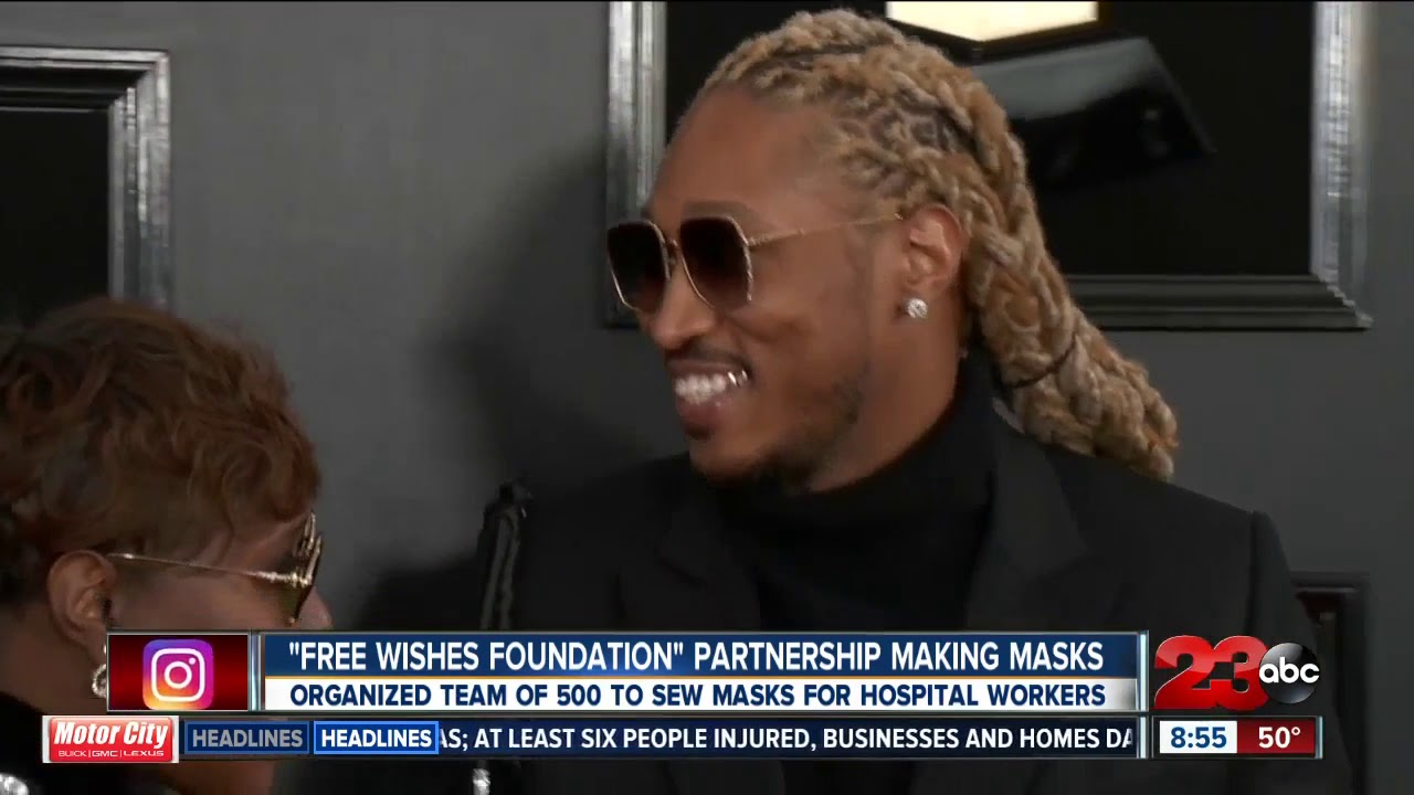 Rapper Future uses foundation to create masks - YouTube