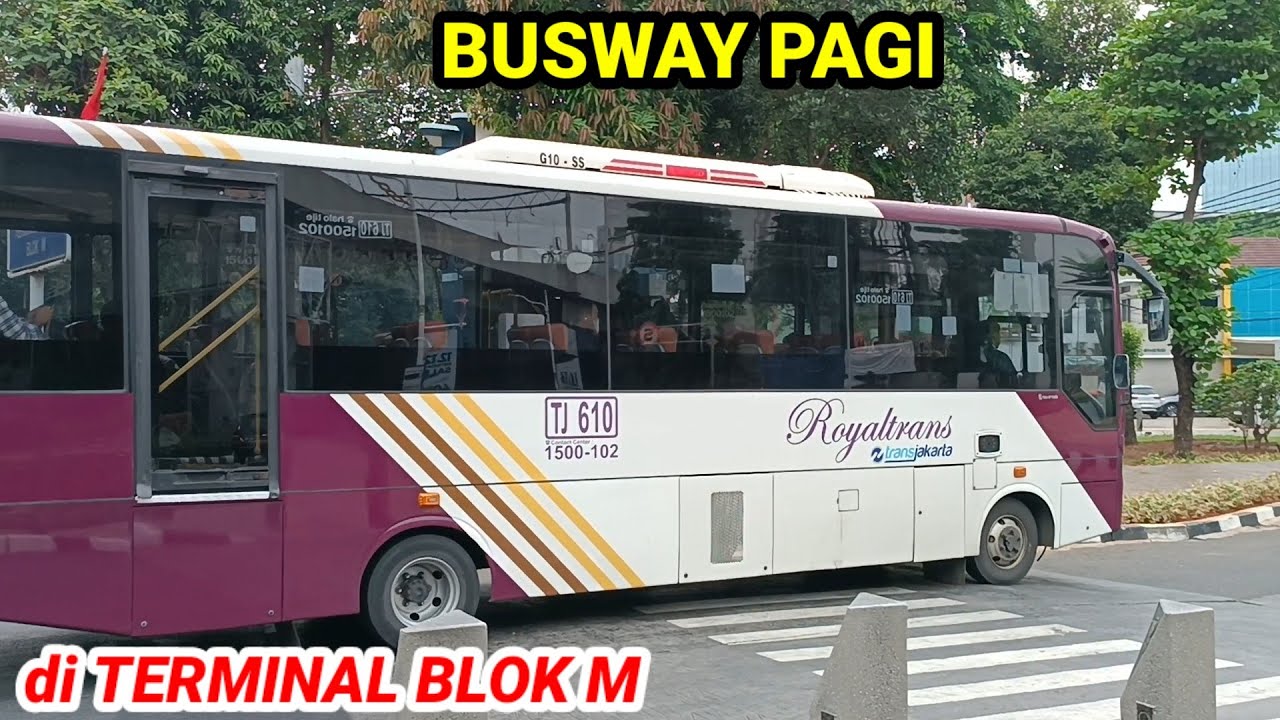 BUSWAY TERMINAL BLOK M saat Jam Sibuk Pagi‼️ Jam 9 Pagi# ...