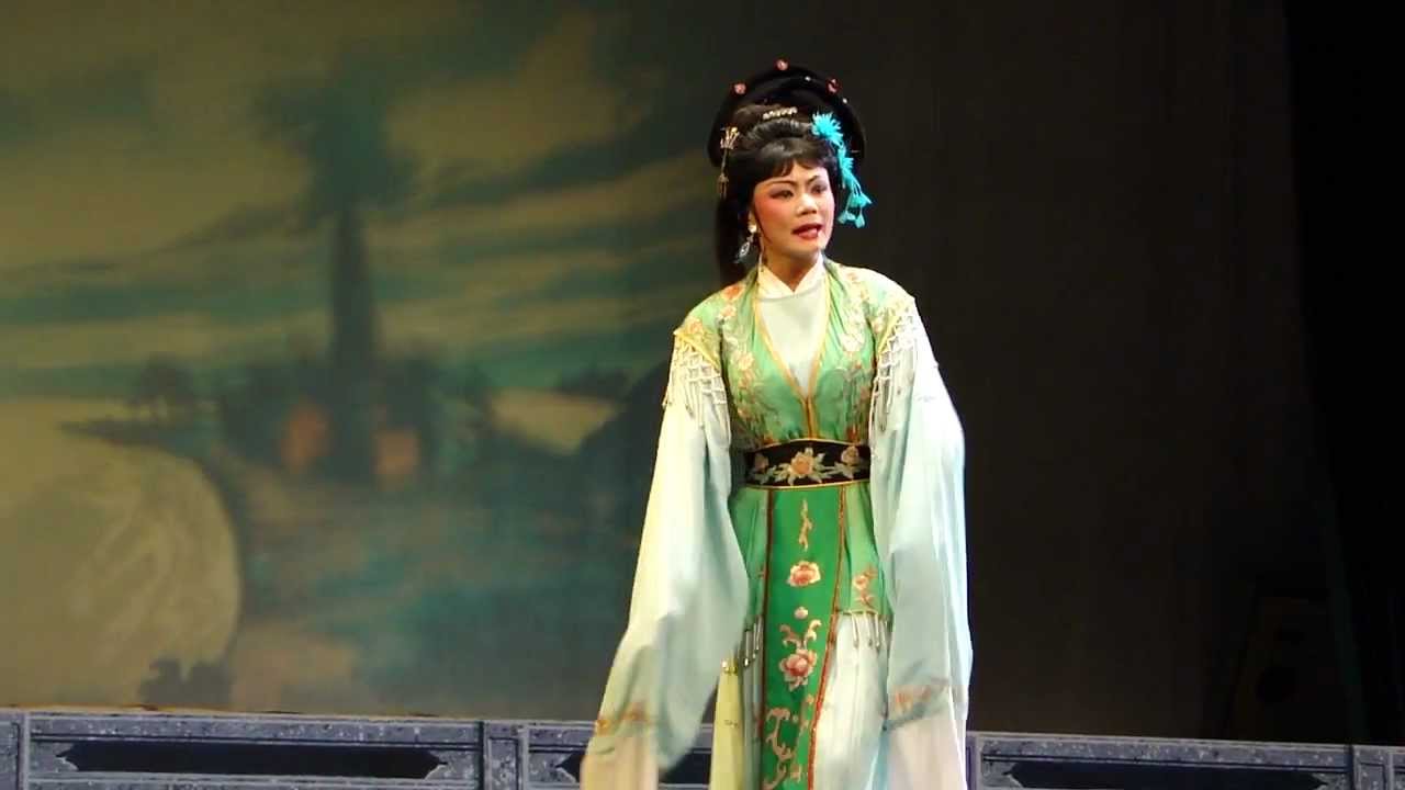 Teochew Opera: an (unknown) excerpt - YouTube