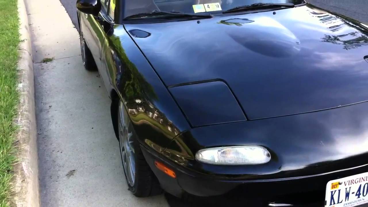 turtle wax black on 1992 maZda miata. - YouTube