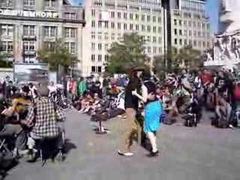 Loose Marbles in Amsterdam - YouTube