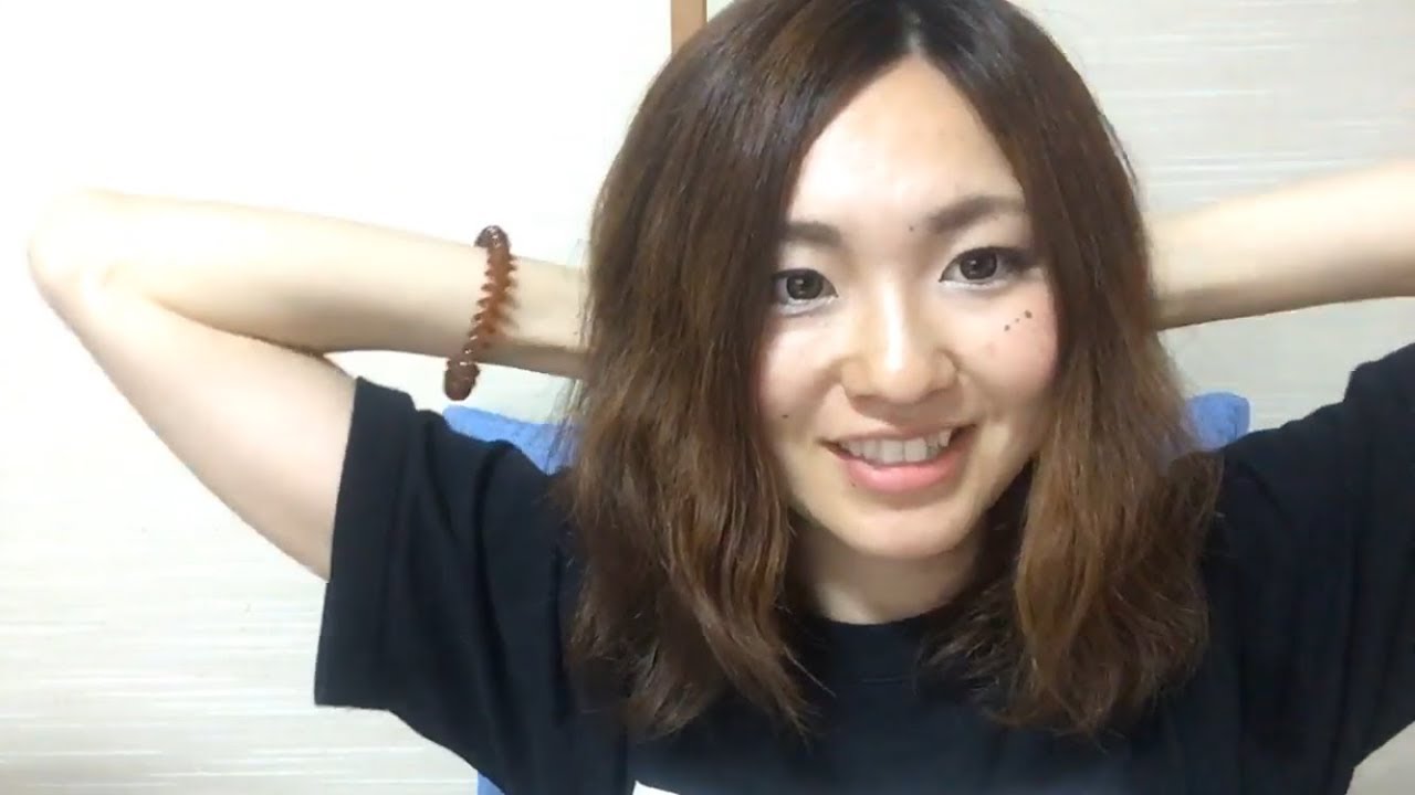 明日、誕生日でみんなに質問があります！ライブ生配信！ - YouTube