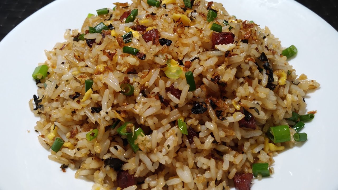 Budget Seaweed & Garlic Egg Fried Rice /Quick & Easy - YouTube