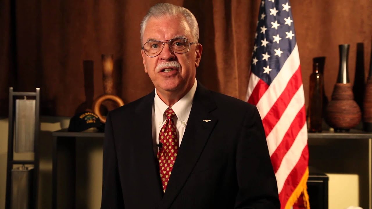 Rear Admiral Kevin Delaney presents Entreprenuer Award on Moving ...