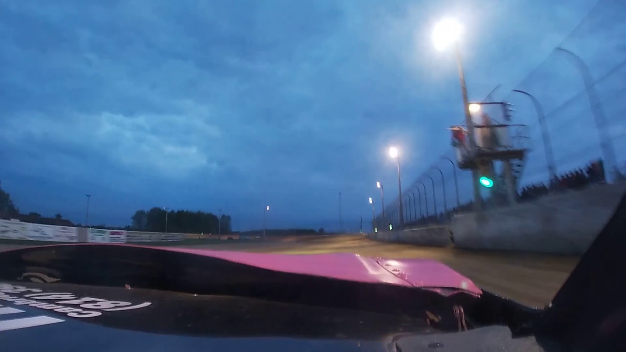 Raceway 7 Mini Stock Heat Race - YouTube