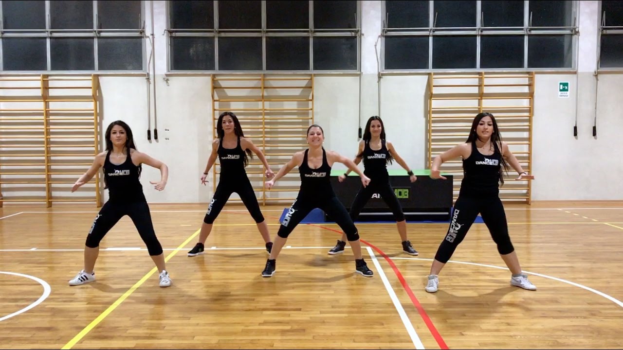 YOU SEE THE TROUBLE | MOBUP® FITNESS | DANCE MOB - YouTube