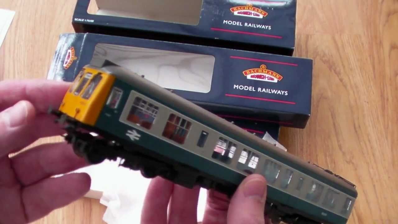 Bachmann Class 108 2-Car DMU BR Blue Grey - YouTube