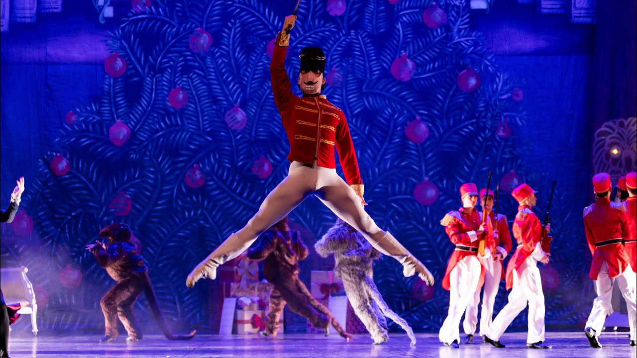The Nutcracker - Cavalier Variation - YouTube