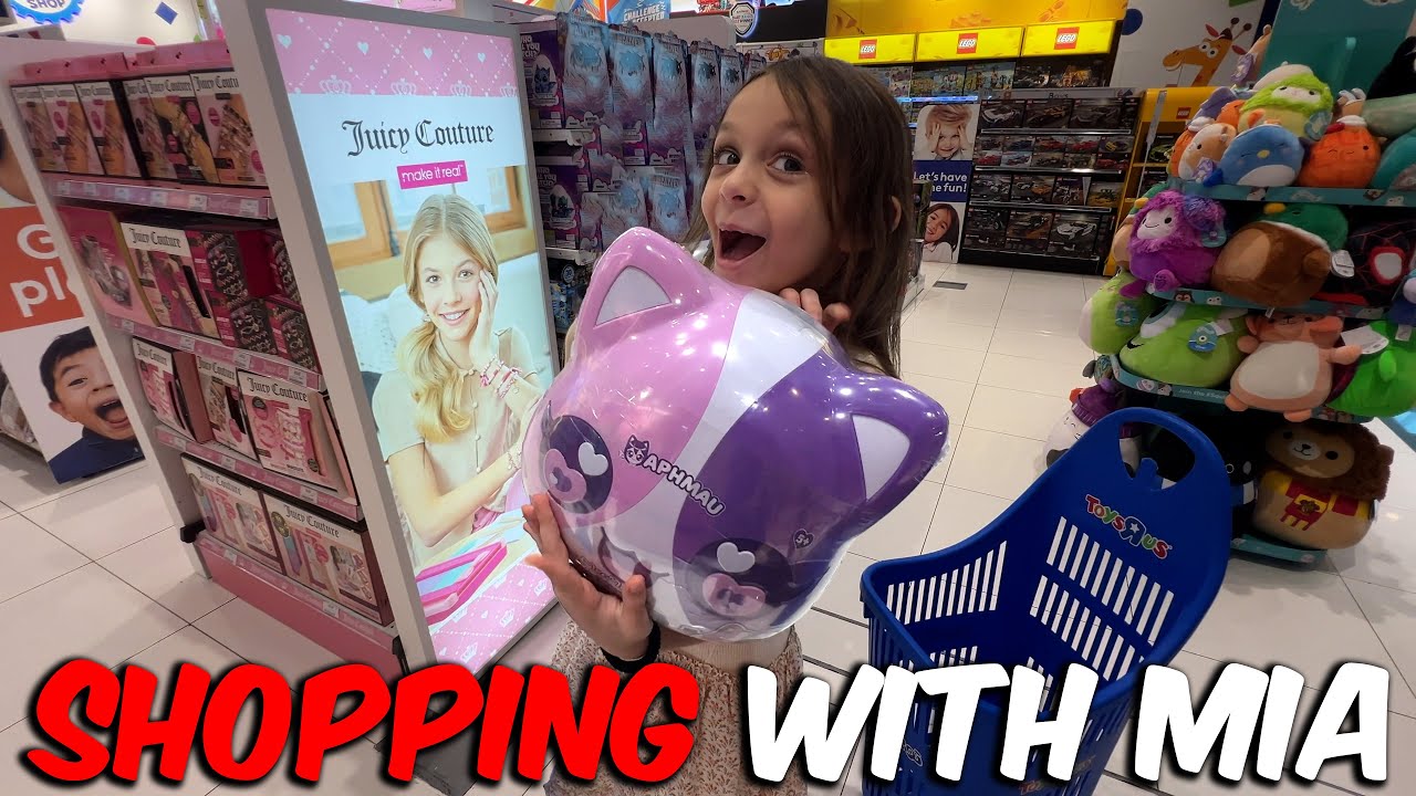 Shopping in Toys R Us Dubai - YouTube