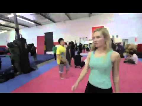 Bu kızdan korkacaksın