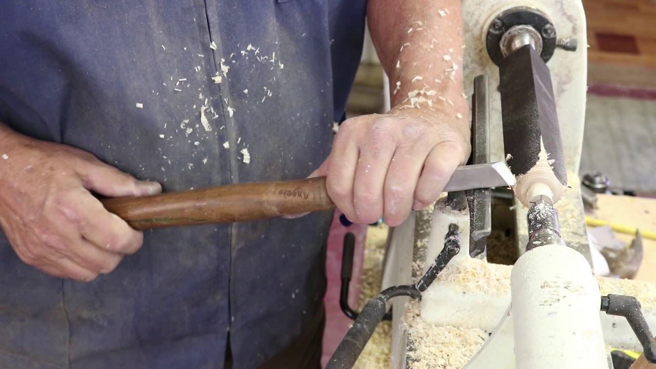 Turning with a Skew chisel on square stock with Sam Angelo the ...