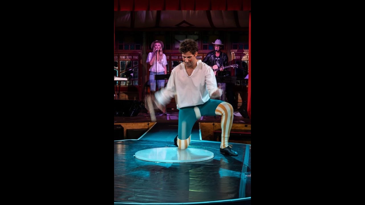 Jacob D'Eustachio- Juggling in “Cirque du Fringe Afterglow" (highlights ...