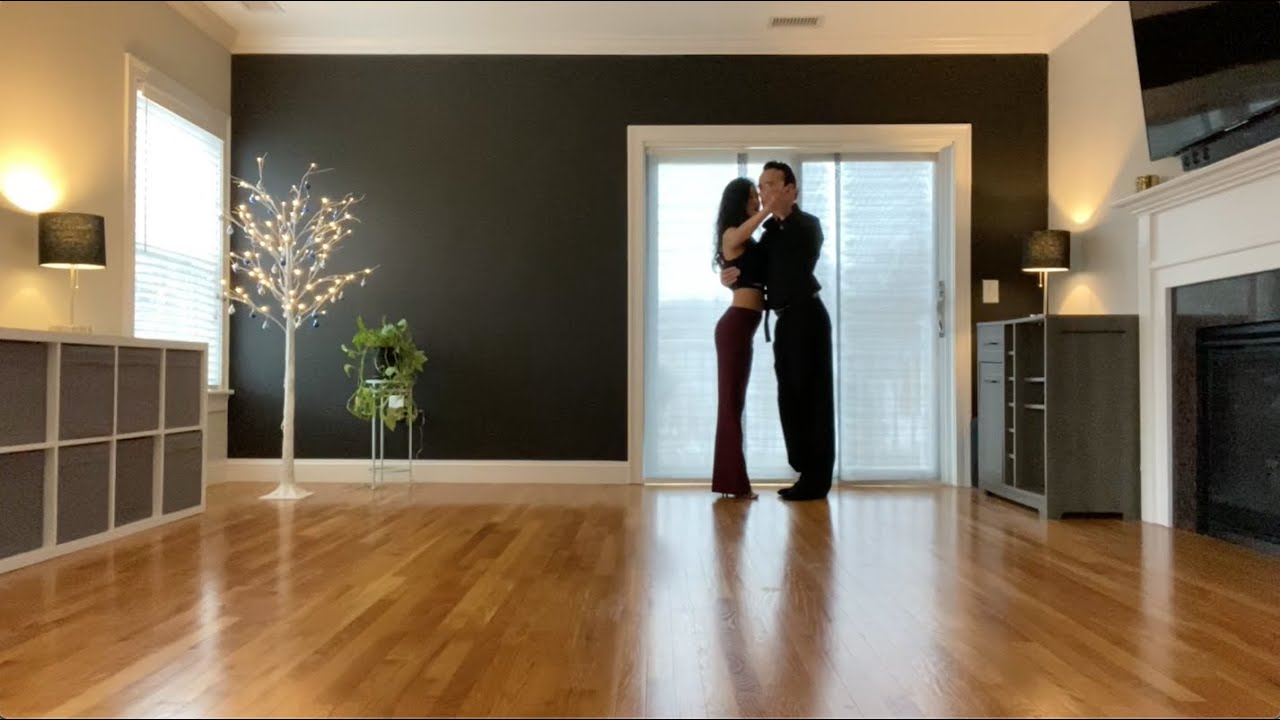 Argentine Tango Vocabulary: Cadenas and embellishments I - YouTube