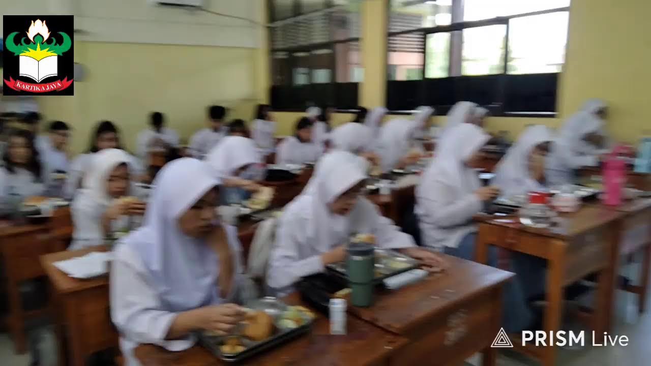 MBG SMA KARTIKA X-1 JAKARTA - YouTube