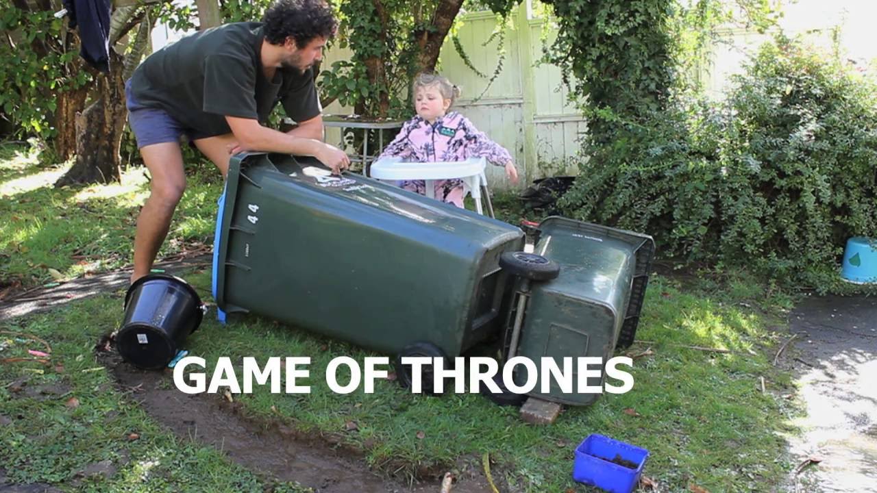 HOW TO BUILD A CASTLE FOR YOUR KID - YouTube