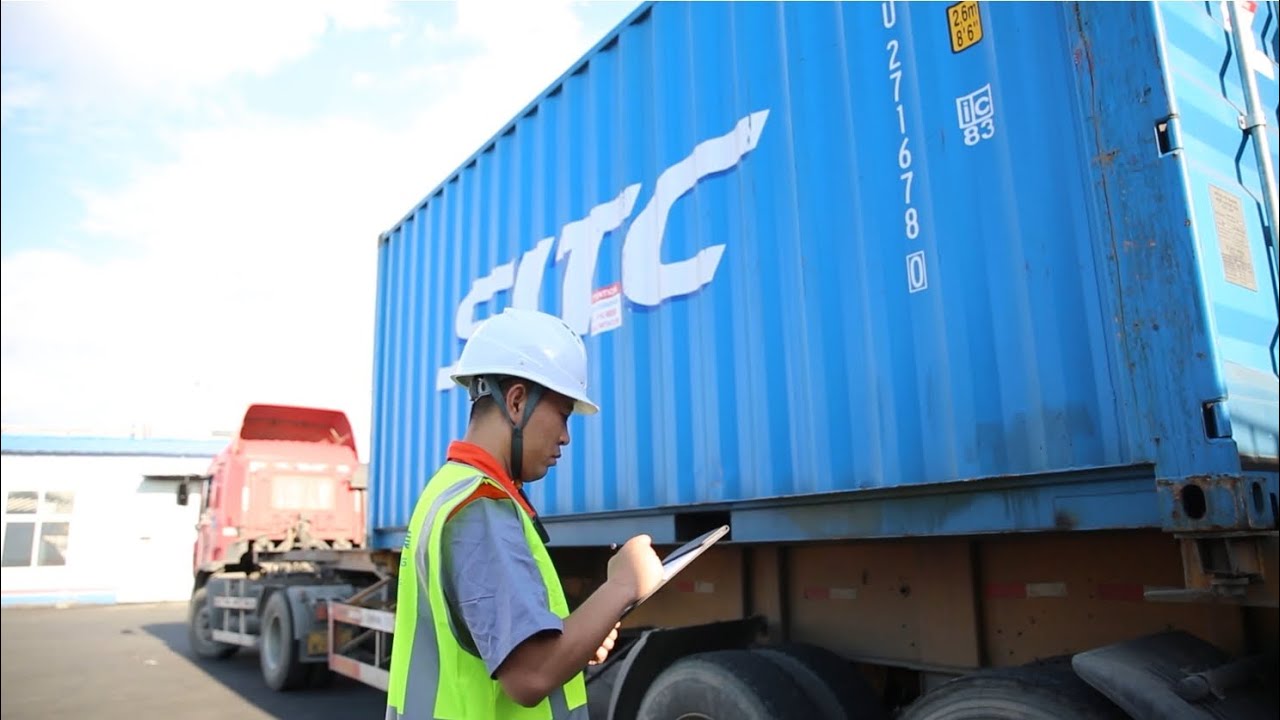 LAF Flexitank Installation Instruction - YouTube