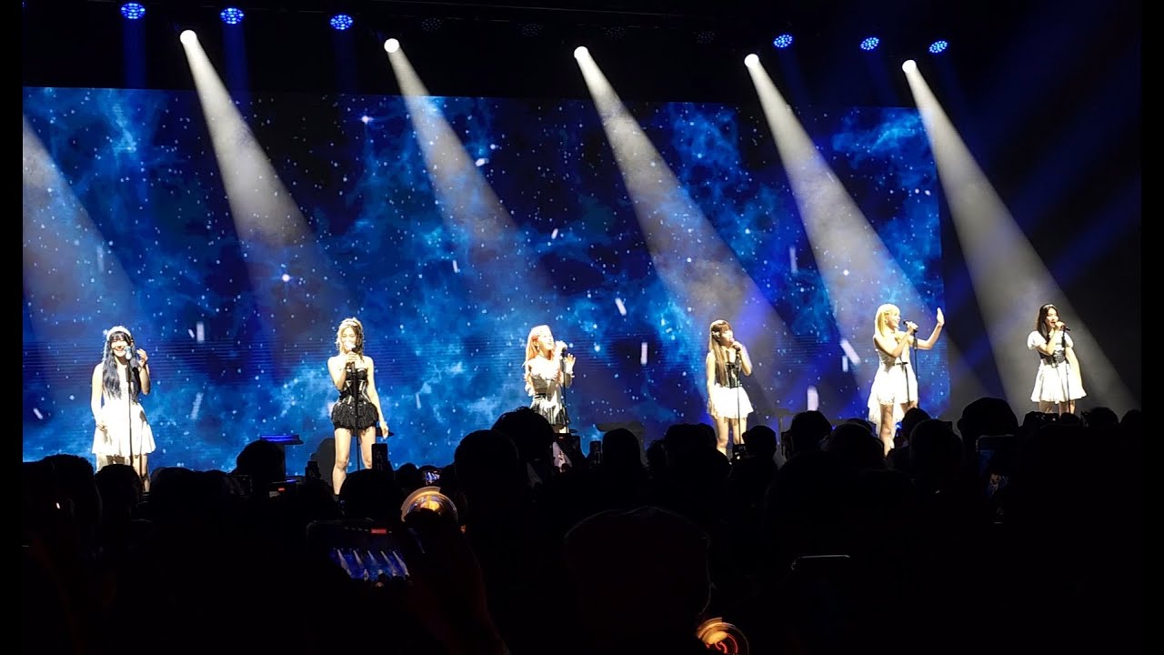 Stayc world tour concert 10/11/23 at Kings Theater, New York! (4k ...