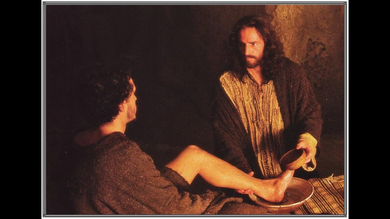 How to Wash Feet - YouTube