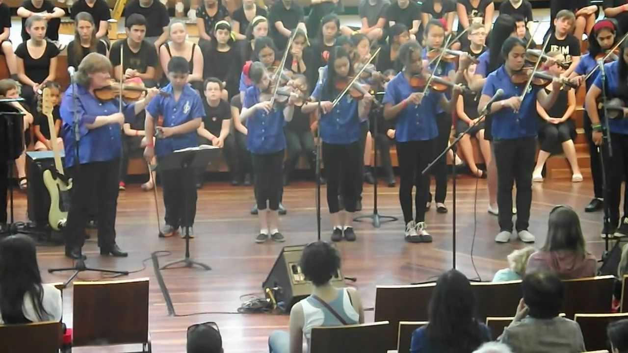 Hearts in Harmony Community Music Day 2012 the Violins - YouTube