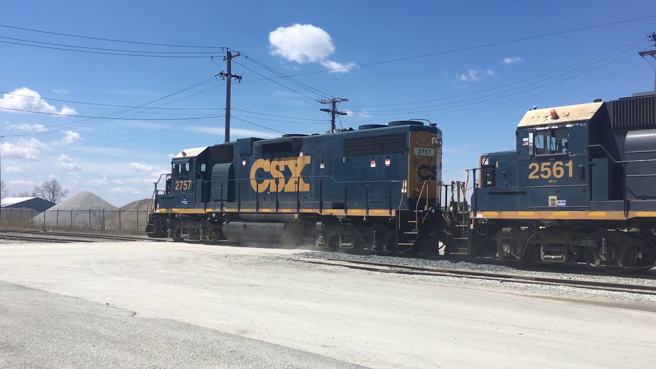 CSX Interchange job on home rails - YouTube
