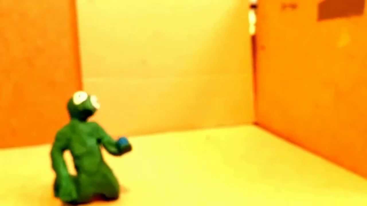 Green morph and very small creature - YouTube
