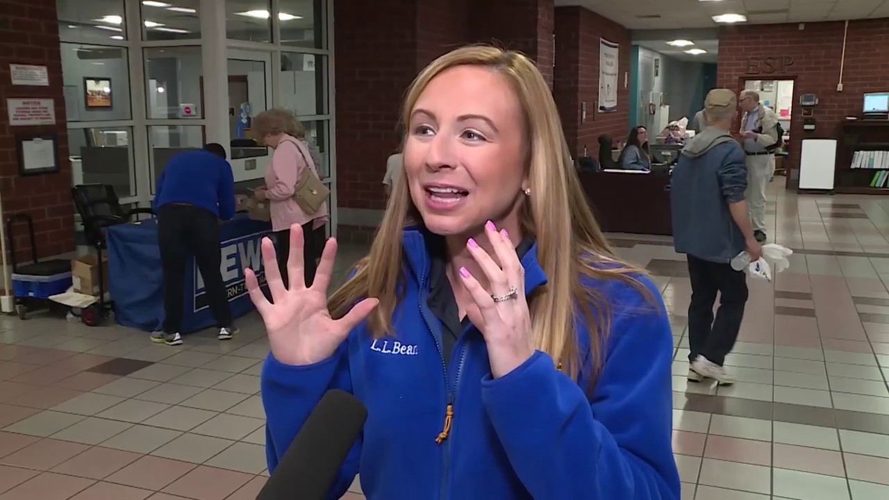 Danielle Breezy Weather Authority U at Black Fox Elementary Newsbreak ...