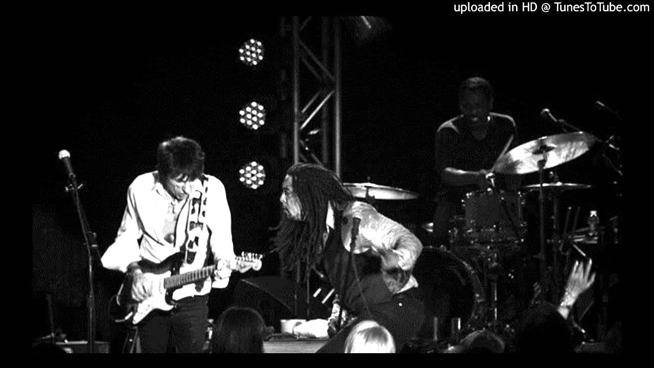 Pretty Beat Up by Ron Wood & Bernard Fowler - YouTube