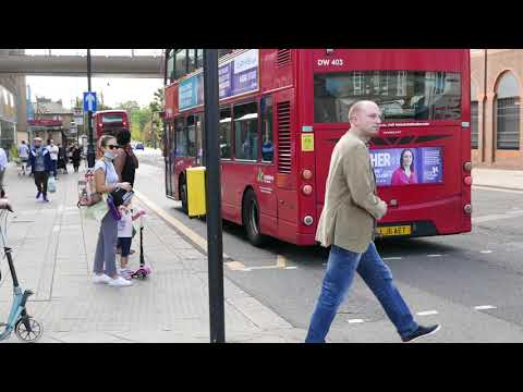 London Buses in Action at Enfield Town Centre 22nd September 2020 - YouTube