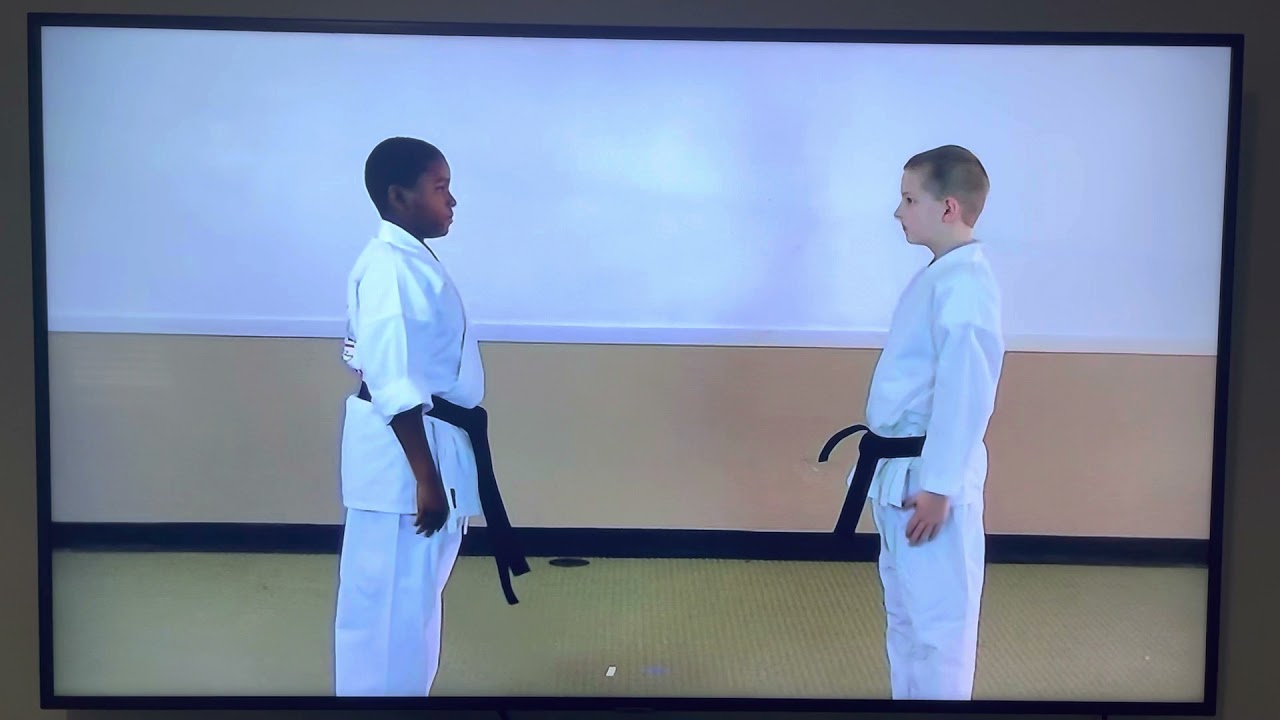 *ESCAPE* STRAIGHT WRIST GRAB (WHITE BELT) - YouTube