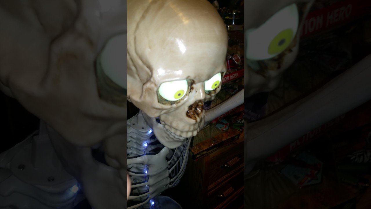 Gemmy Halloween Animated Bony Tony - YouTube
