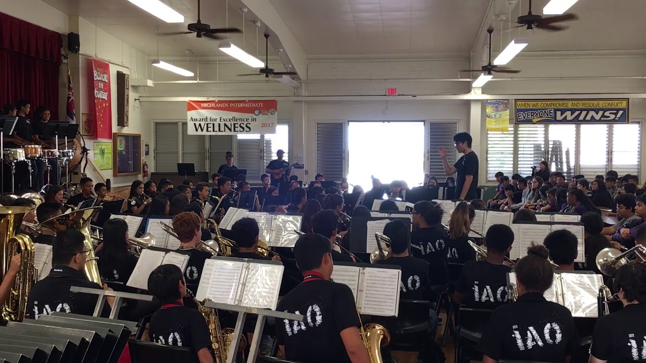 Iao School Band Oahu trip @ Highlands intermediate . Oye como va - YouTube
