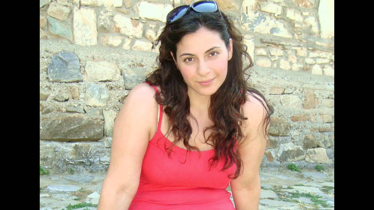 ΔΕΝ ΥΠΑΡΧΟΥΝ ΑΓΓΕΛΟΙ ΟΛΓΑ ΤΣΑΚΑΛΙΔΟΥ - YouTube