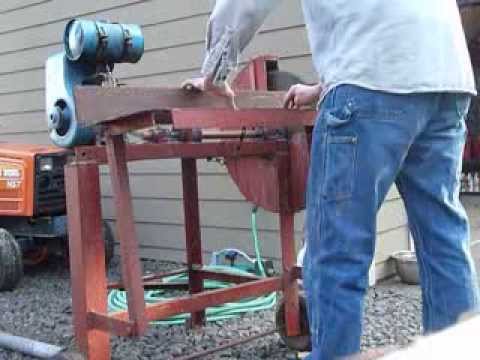 Cutting Wood with an Antique Buzz Saw - YouTube